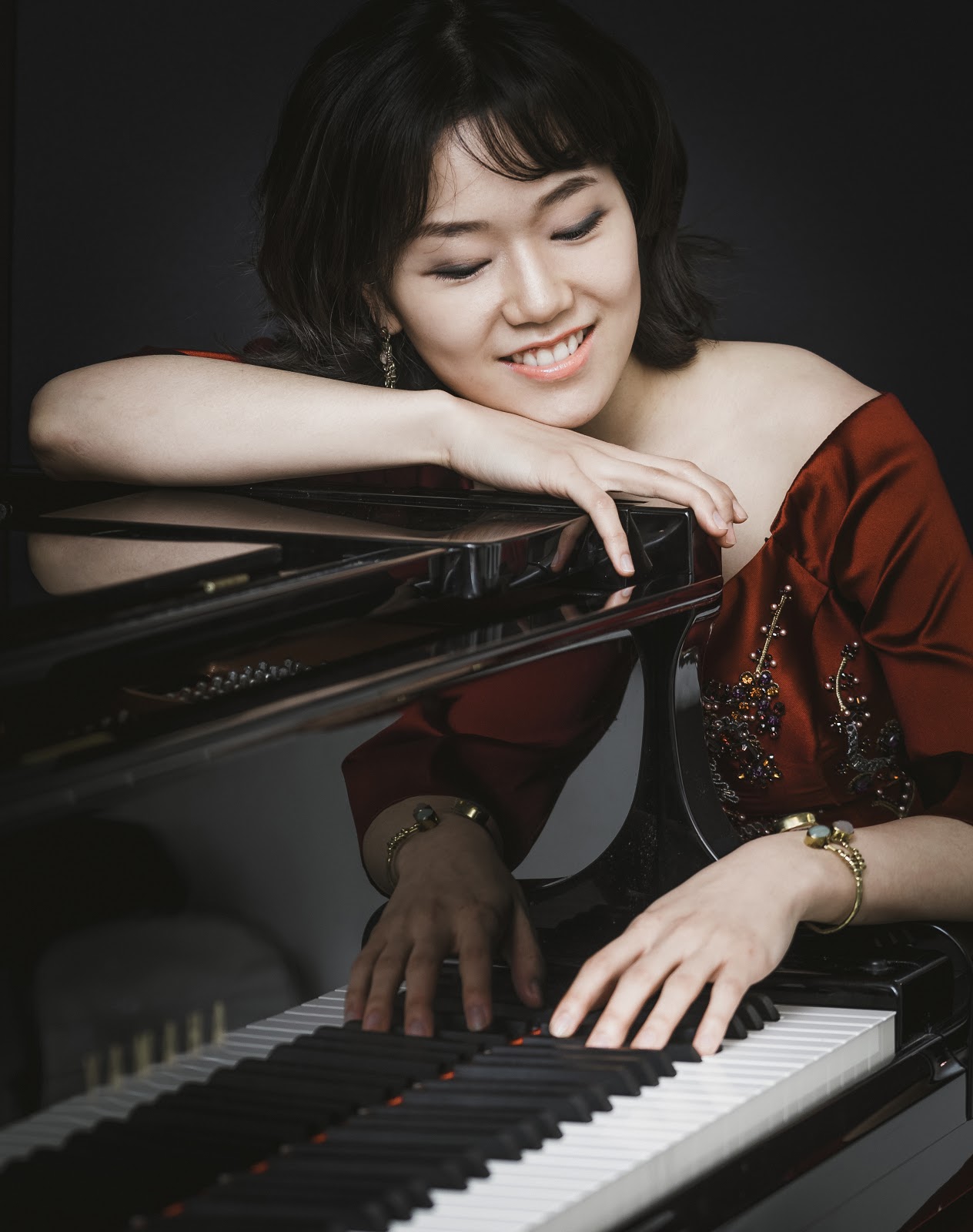 s_main | SUEJIN JUNG